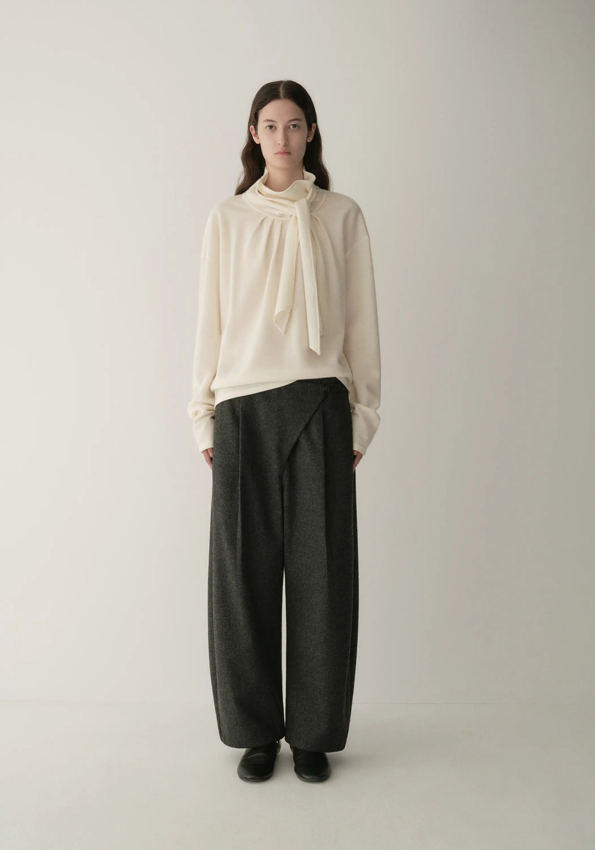Asymmetric Cropped Pants